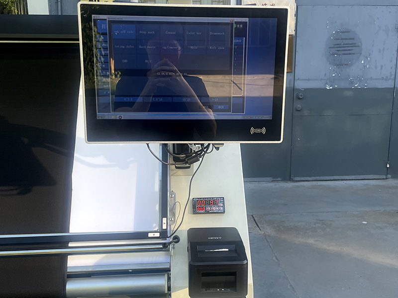 Fabricante chino de máquinas cortadoras automáticas de telas de YILI | YILI